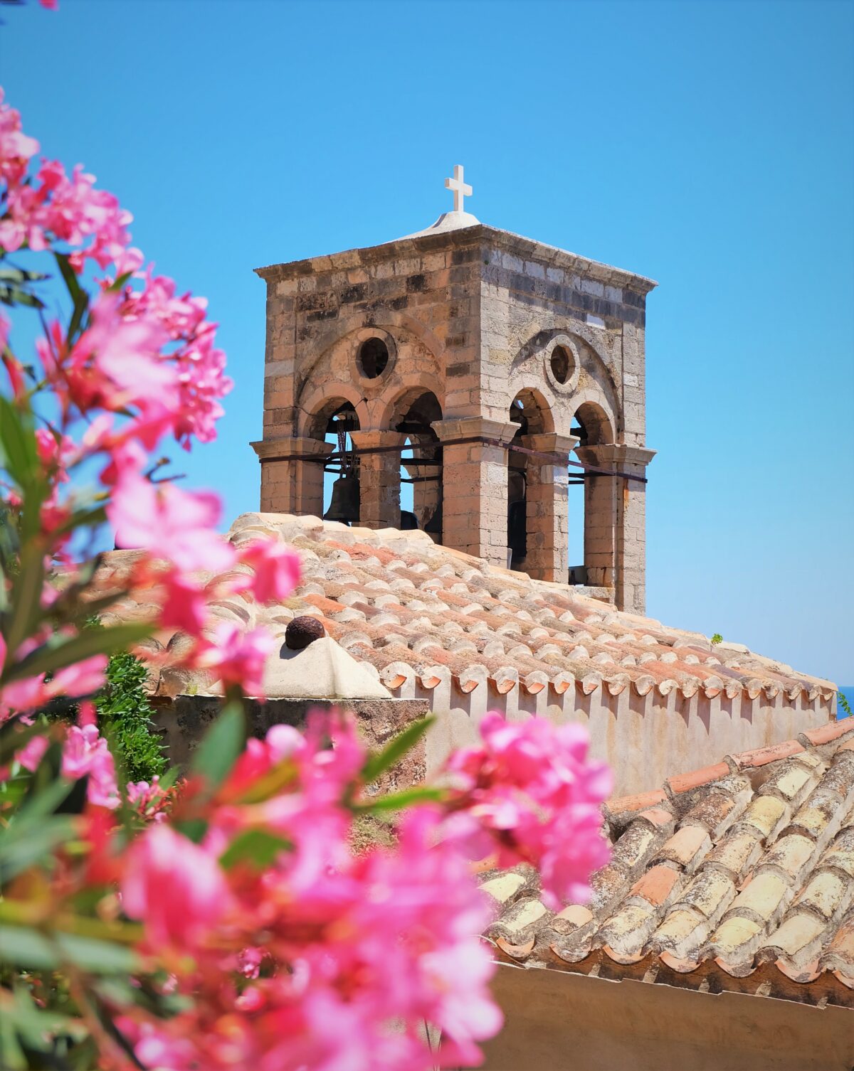 Monemvasia: Greece’s most picturesque four-thousand-year-old island ...